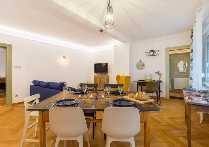 Thann Colmar - 1 Chambre - 5 Pers - Parking - Colmar