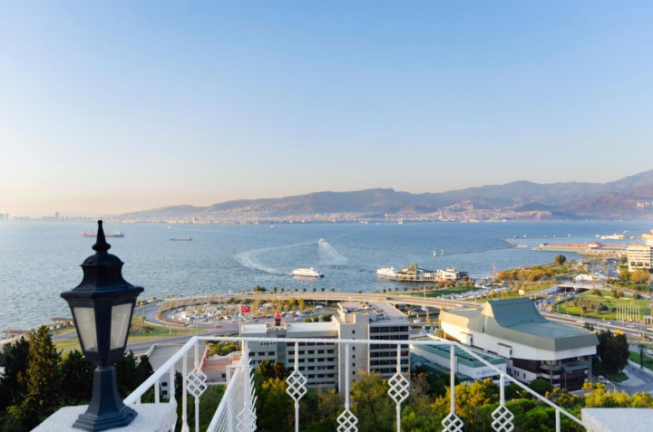 Büyük Konak İZmir - Konak