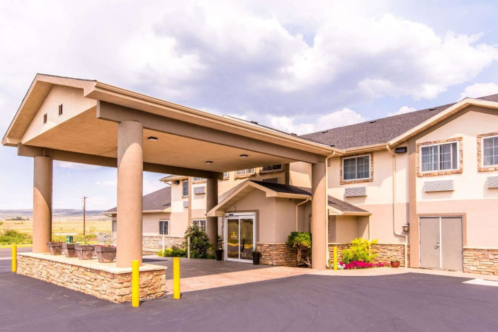 Quality Inn & Suites University - Laramie, WY