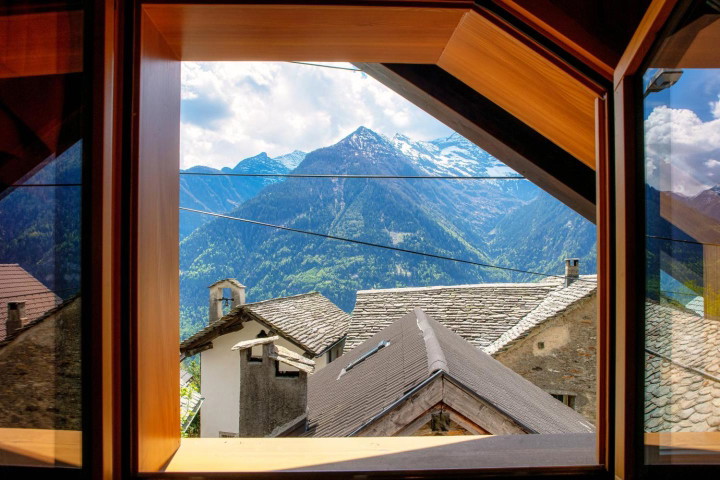 Baita Dal Gat By Quokka 360 - Stylish Wooden Chalet Retreat In Faido - Switzerland