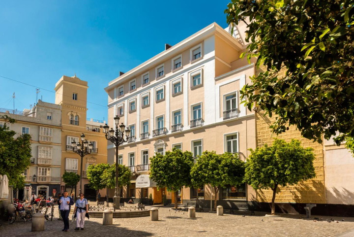 Hotel De Francia Y París - Rota