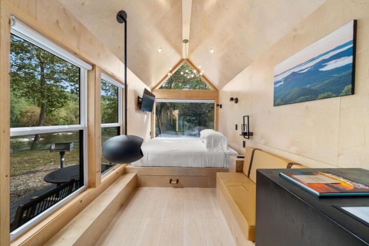 Asheville River Cabins, Worldhotels Backdrop - Asheville, NC