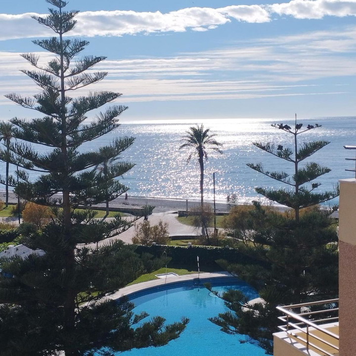 Apartamento En Salobreña Playa - Salobreña