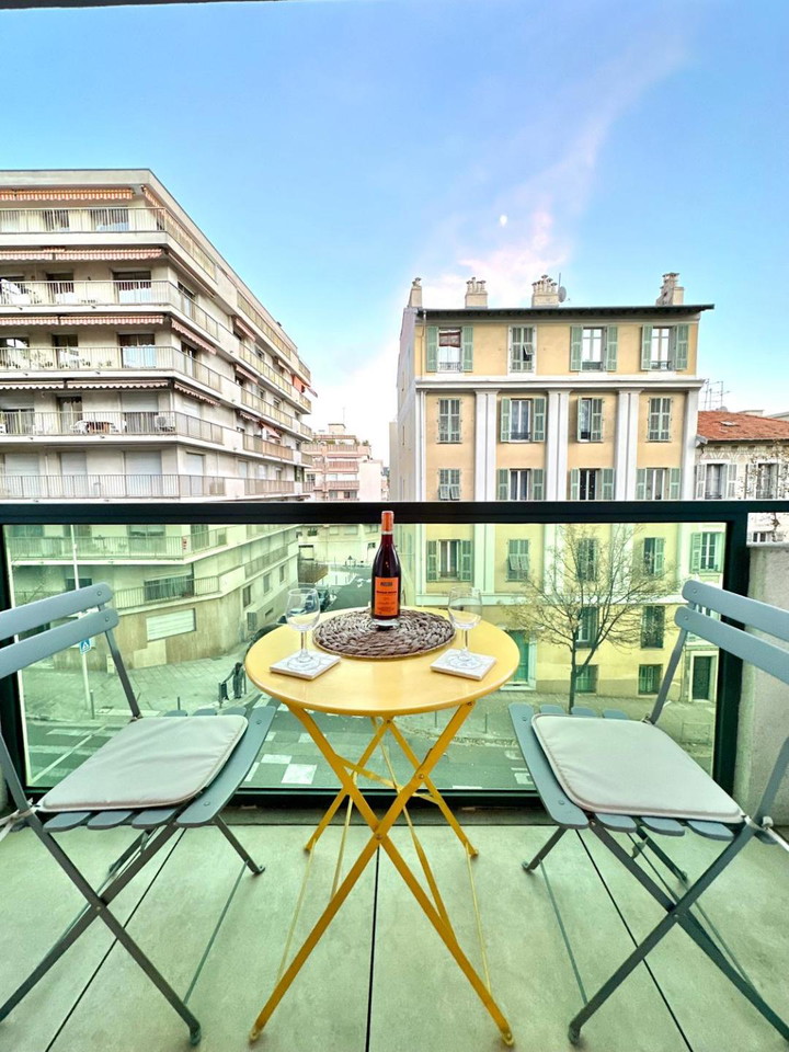 Studio 600 M De La Promenade Des Anglais - Nice