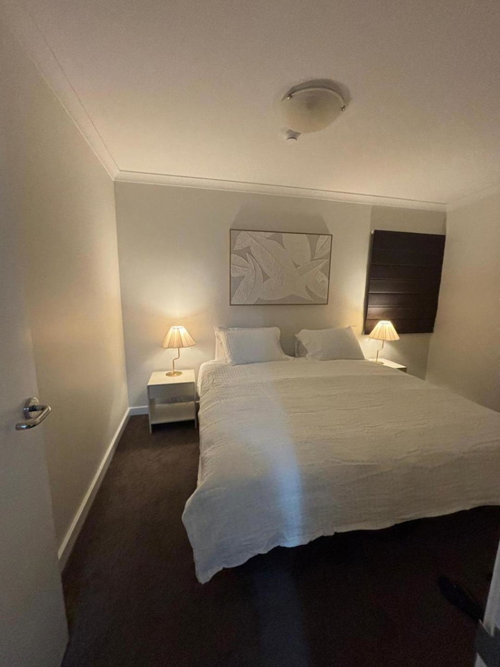 City Lights Retreats - 2 Bedroom, 1 Bathroom - South Perth