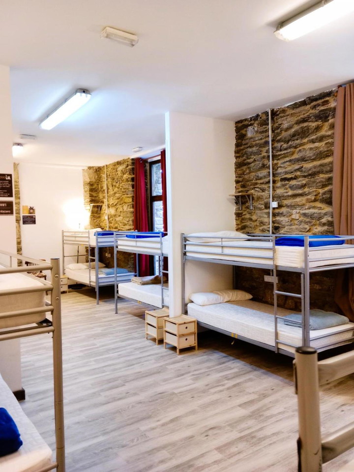 Albergue San Lázaro - Samos