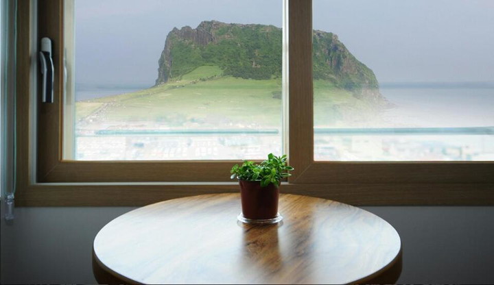 Seongsanpo Love Pension - Jeju-si