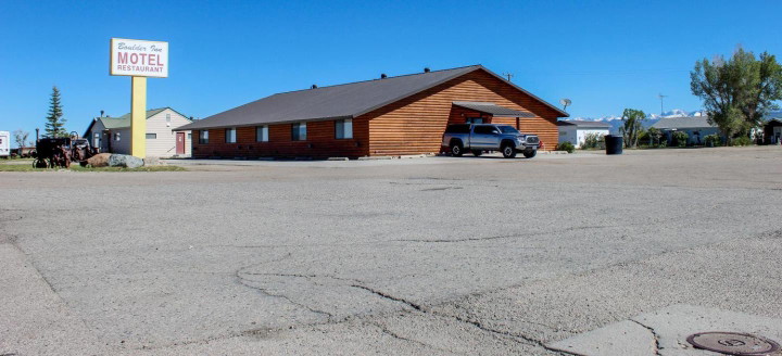 Boulder Inn - Wyoming