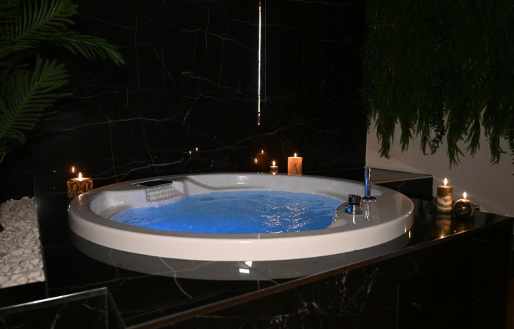 Palace Eight - Suites & Spa - Rende