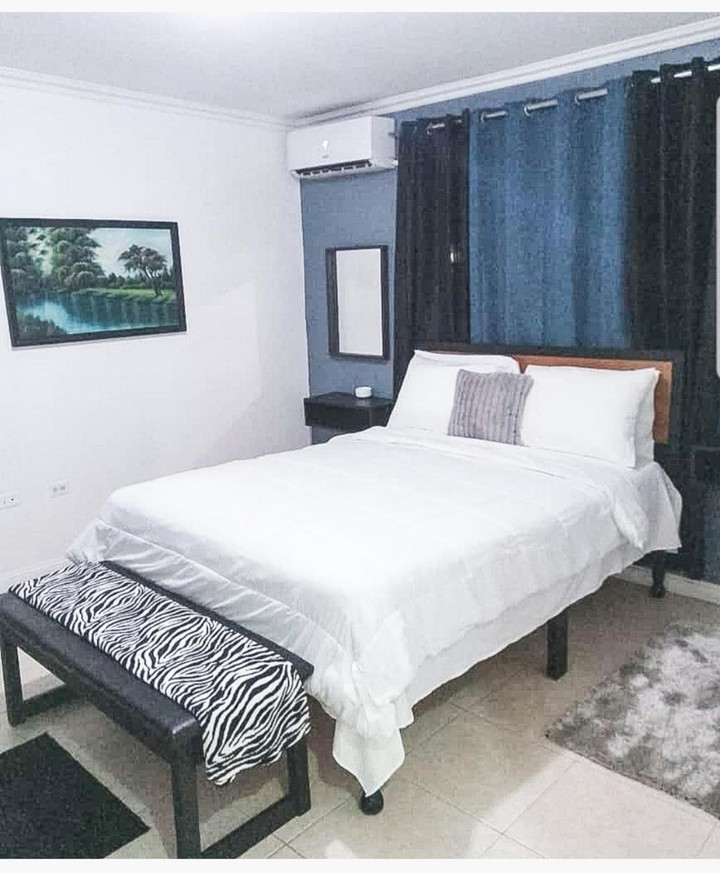 Comfortable & Secure Chateau - Kingston