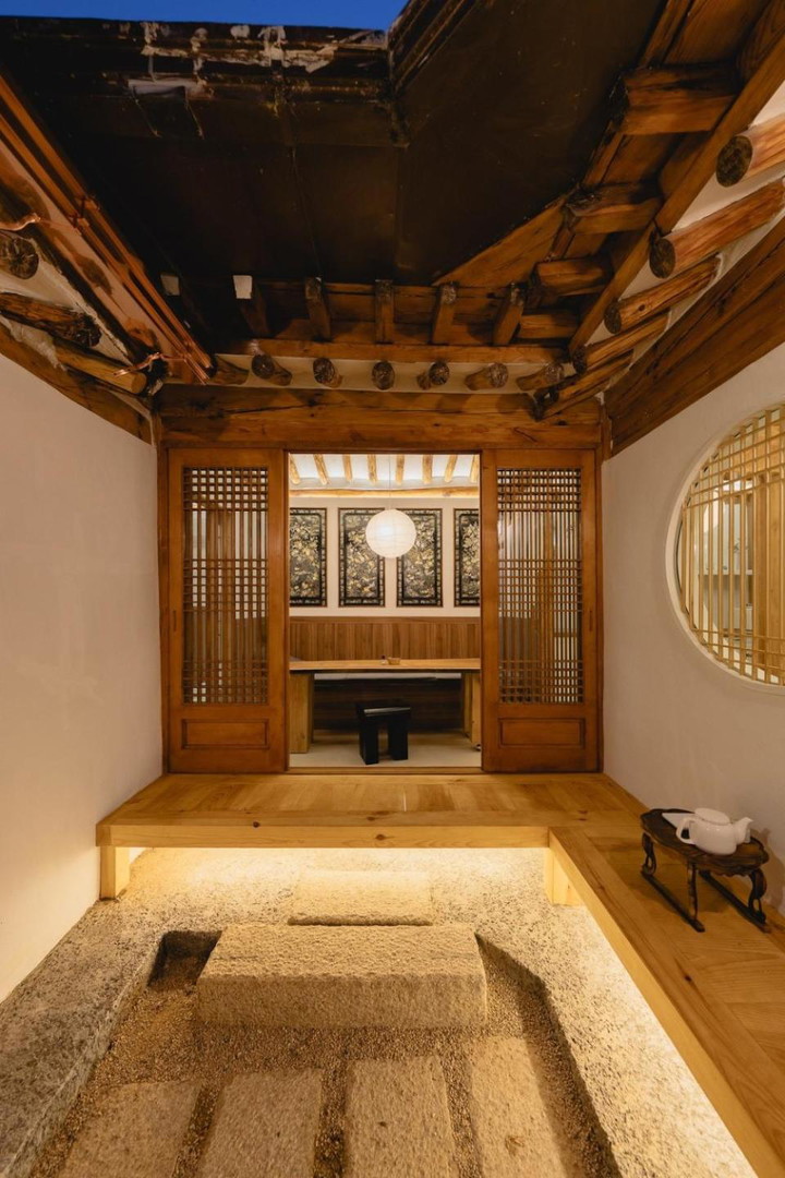 Hwayeonjae, Private Hanok Luxury Live Tradition In Bukchon - Seoul