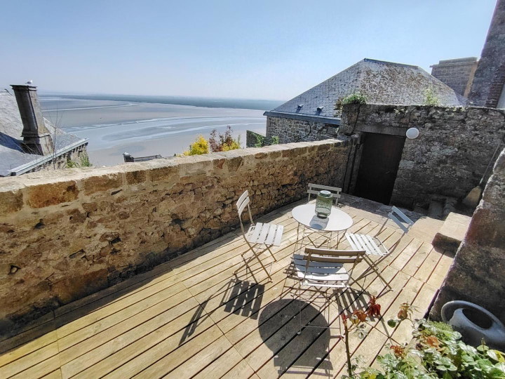 Chez Adèle, Au Pied De L'abbaye - Mont Saint-Michel