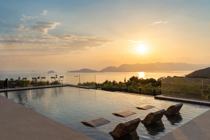 Golfo Dei Poeti Relais & Spa - レーリチ