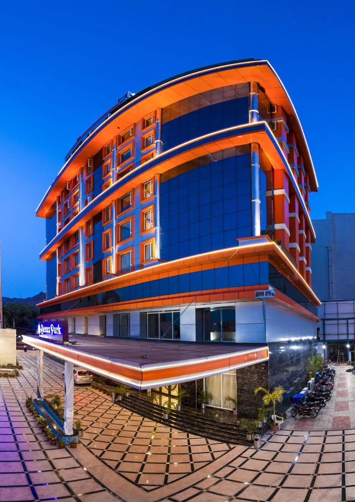 Hotel Benzz Park Vellore - Vellore
