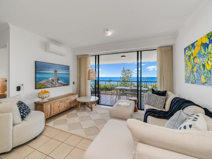Alex Beachfront Apartment - Maroochydore