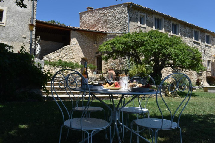Le Domaine De Piedmoure, Gîtes Et Chambres, Piscine, Terrasses Privatives - Sault