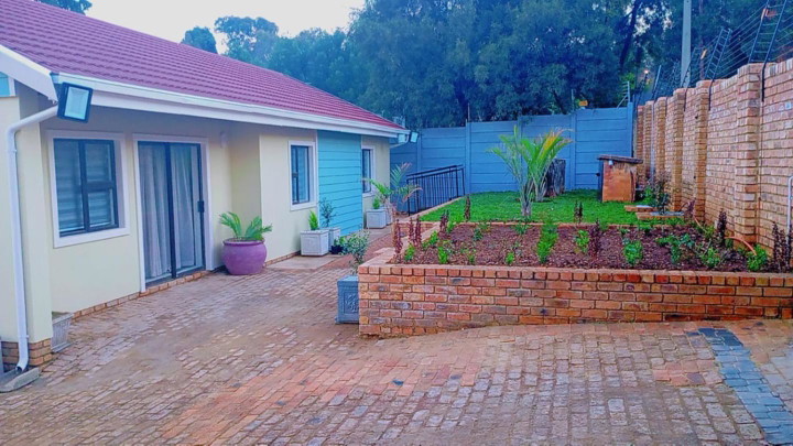 The Gulf Of Guinea Guesthouse - Sandton
