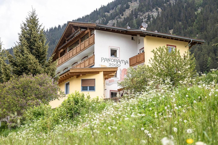B&b 2000 - Panorama Pension - Samnaun