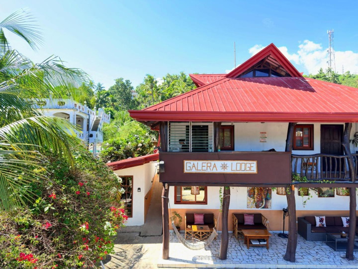 Galera Lodge & Cafe - Puerto Galera
