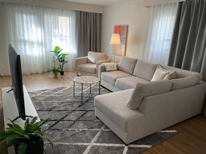 Nice And Spacious Condo - Vantaa