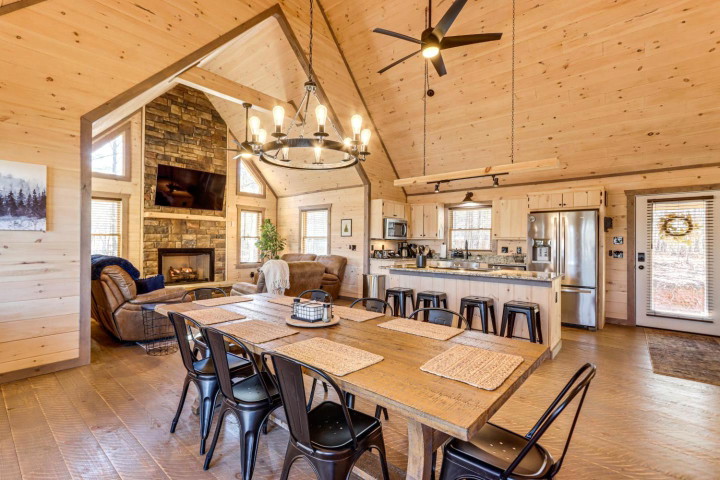 Cabin W/ Hot Tub & Sauna: 5 Mi To Dtwn Blue Ridge! - Blue Ridge, GA