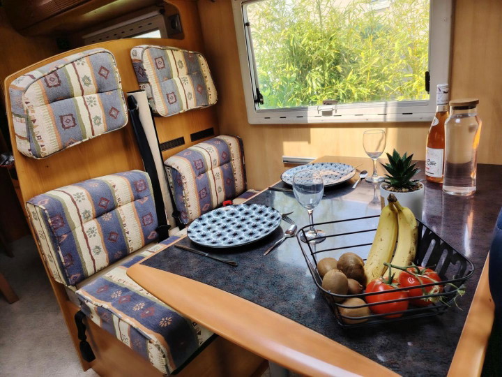 Séjour Insolite Camping-car Fixe - Rochefort, France
