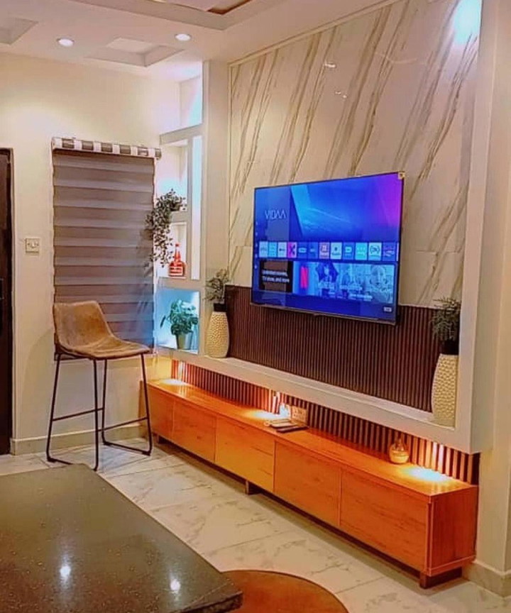 Experience In Style - Short Stay, Long Memories - Lagos