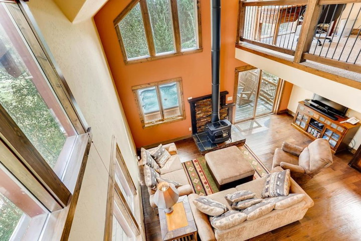 Immaculate Mountain Home Surrounded By Pine Trees With Hot Tub - Claim Jumper Getaway - Alma, CO