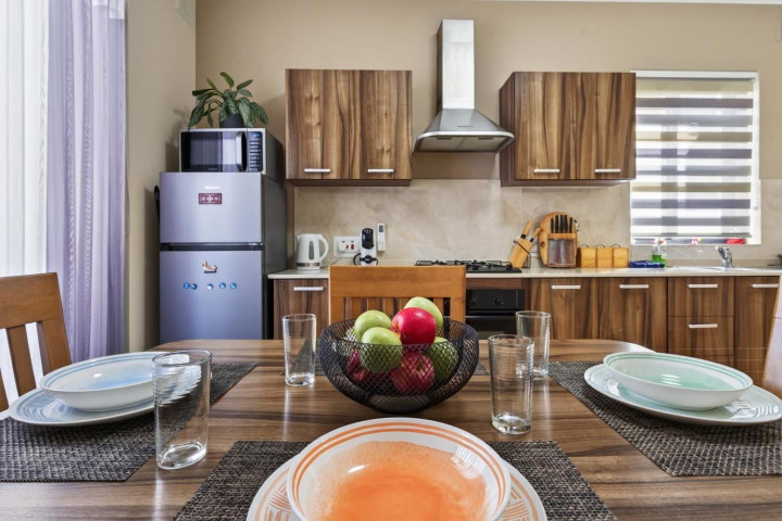 May Flower: Modern Flat Close To Airport/bus Stops - Malta
