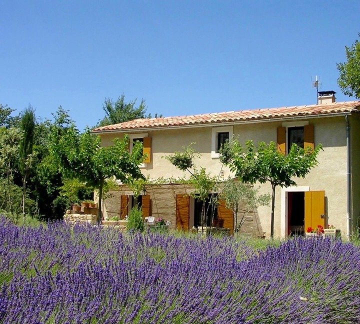 Gîte St Roch En Luberon - Rustrel