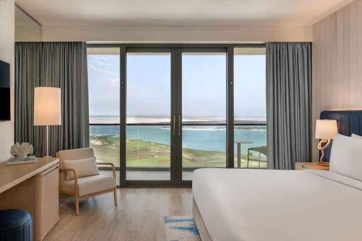 Crowne Plaza Yas Island By Ihg - Abu Dhabi