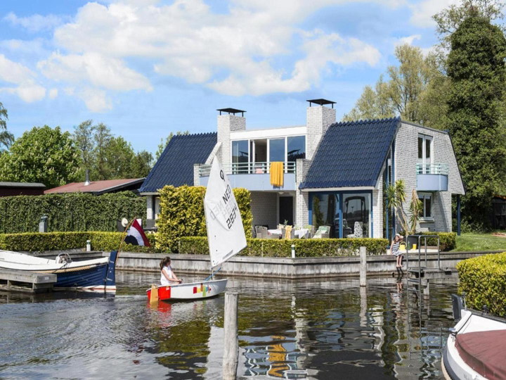 Family Home With Loosdrechtse Plassen Access - Maarssen