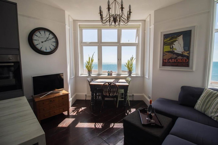 On The Beach Apartment By Air Premier - Seaford