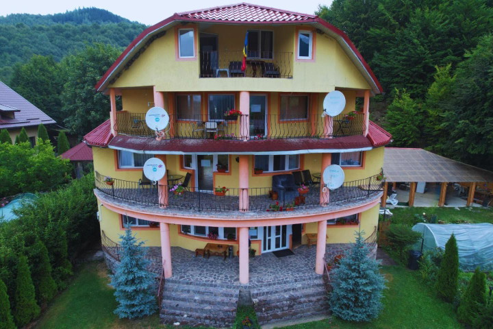 Casa Potcoava - Soveja