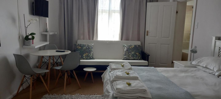 Innes Road Durban Accommodation Private Double Room With Private Bathroom - Durban North