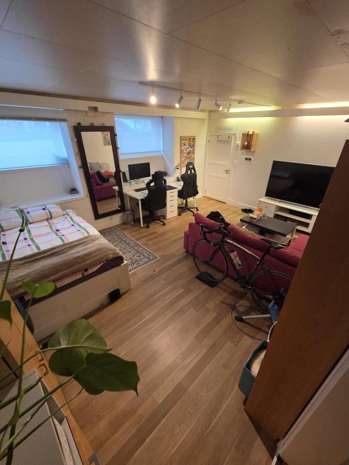 Big And Cozy Room In The Middle Of The City - Norvegia