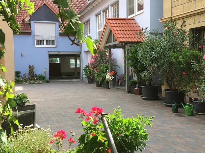 Pension Am Schlossberg - Würzburg