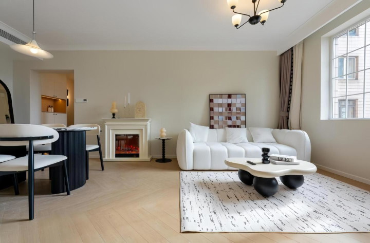 Ehub - Wukang Building 3bedroom Apt In Bustling Commercial Area, 10m Away From Subway - Shanghai