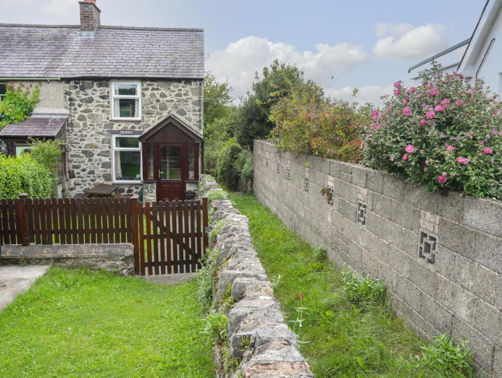 Pen Dinas - Gwynedd