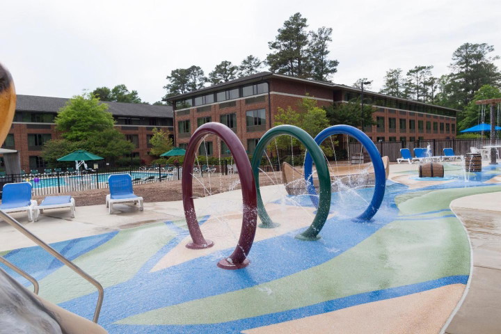 Williamsburg Woodlands Hotel & Suites, An Official Colonial Williamsburg Hotel - Williamsburg, VA