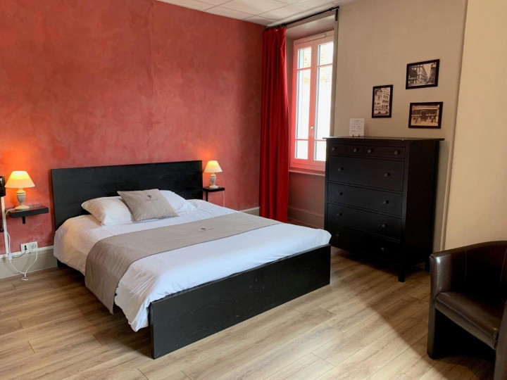 Hôtel Du Midi - Bourg-Argental