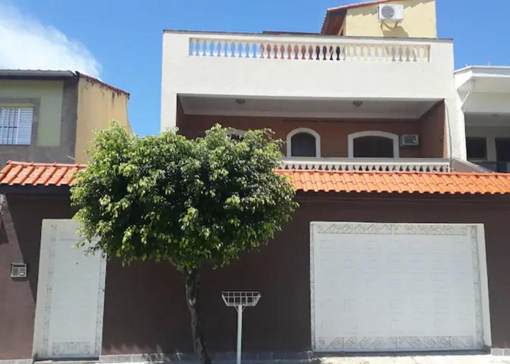 Casa Com 6 Quartos E Confortável Próxima Ao Santuário - Aparecida