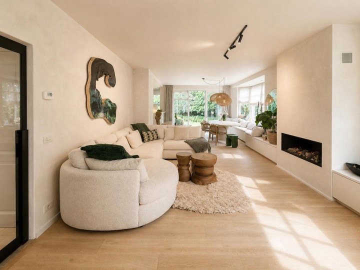 Peaceful 3-bedroom Villa With Spacious Garden In Knokke - Bruges