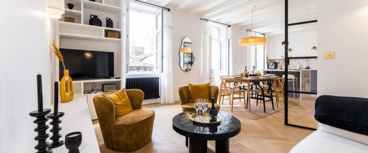 Bloom Keyweek Apartment City Center - Biarritz