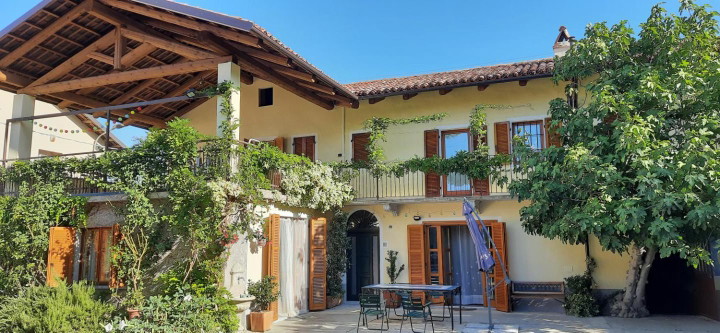 Il Giardino Del Gallo - Alba