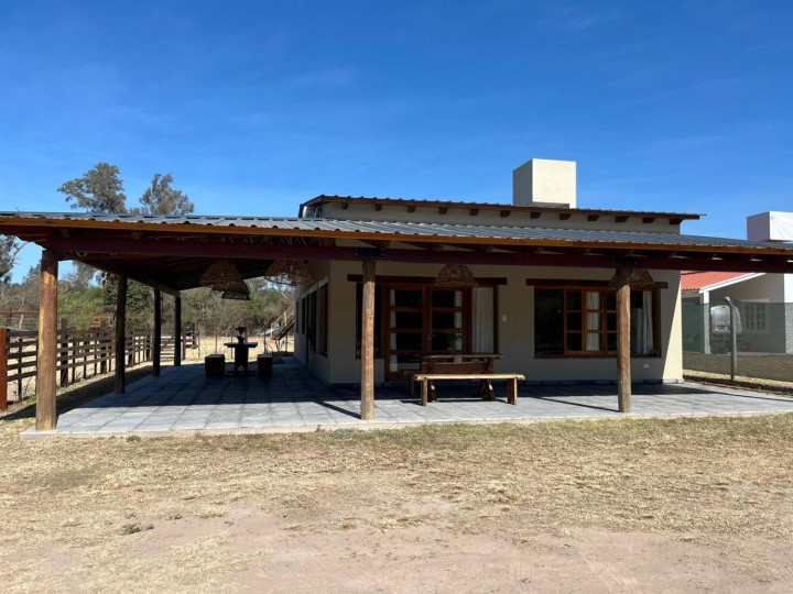 Cabañas El Alemán 1-2 - Provincia de Salta