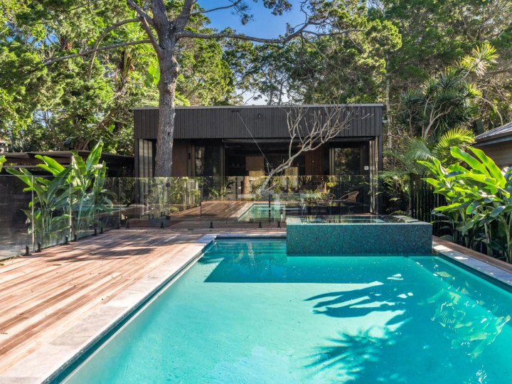 Tallowood - Luxury Beach House With Pool & Studio - Byron Bay