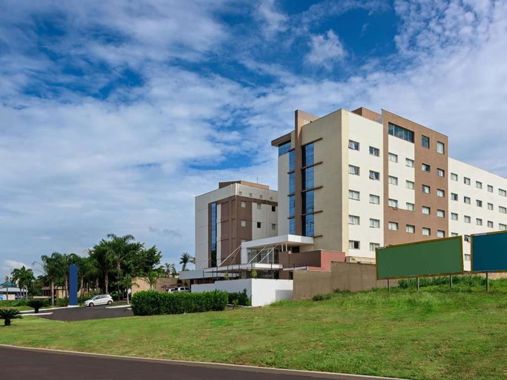 Golden Tower Maurilio Biagi By Fênix Hotéis - Ribeirão Preto