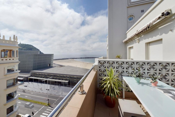 Beach House 2 By Feelfree Rentals - Donostia-San Sebastian