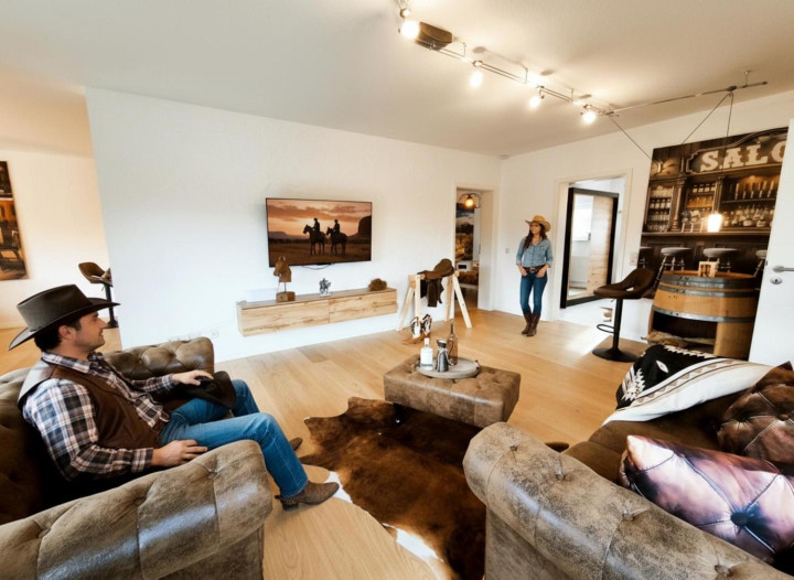 Neu - Wild Western Wohnung - 110 Qm Umgeben Von Pferden Am Fluss - Kaiserslautern